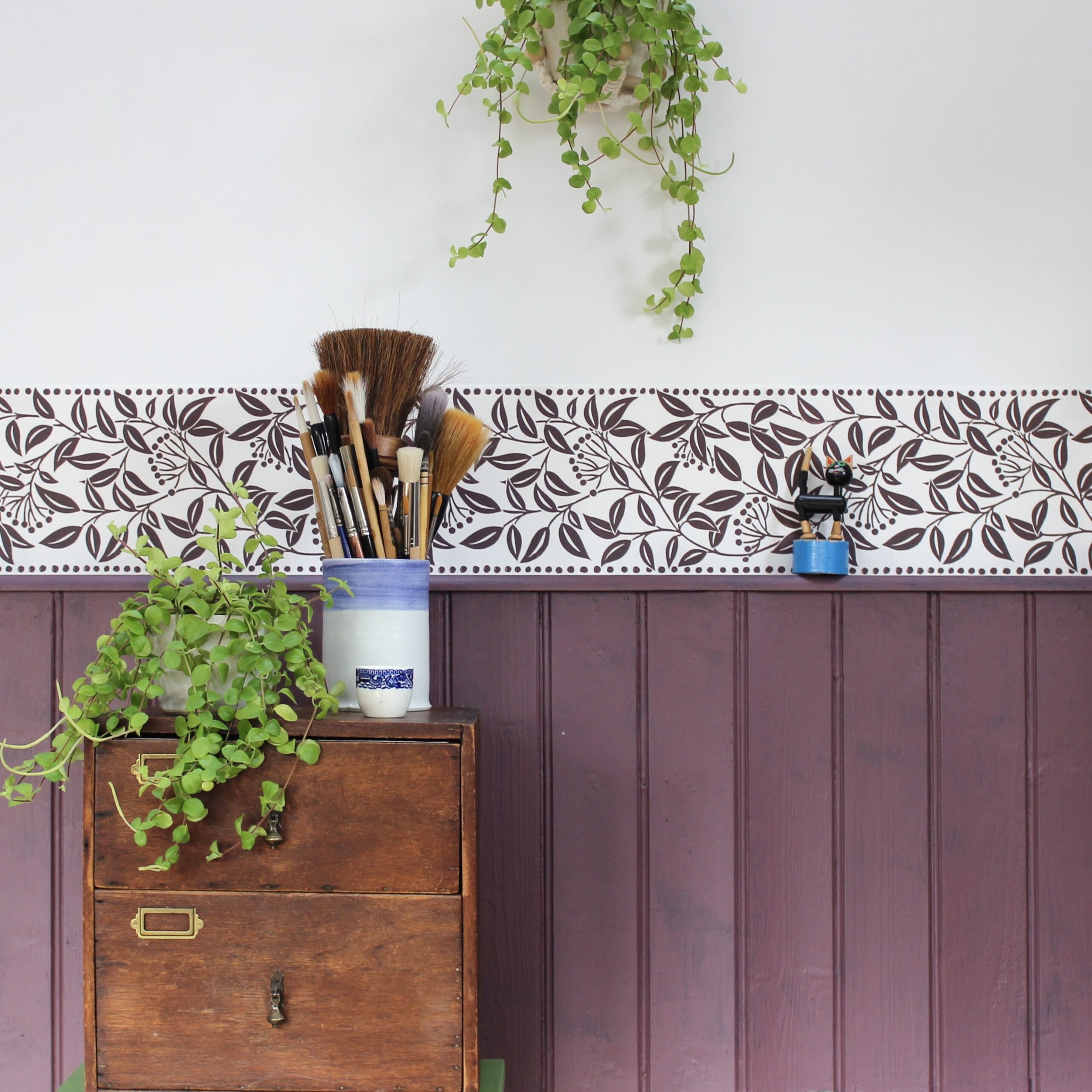 Jasmine Leaf Border | Bark | Fiona Howard