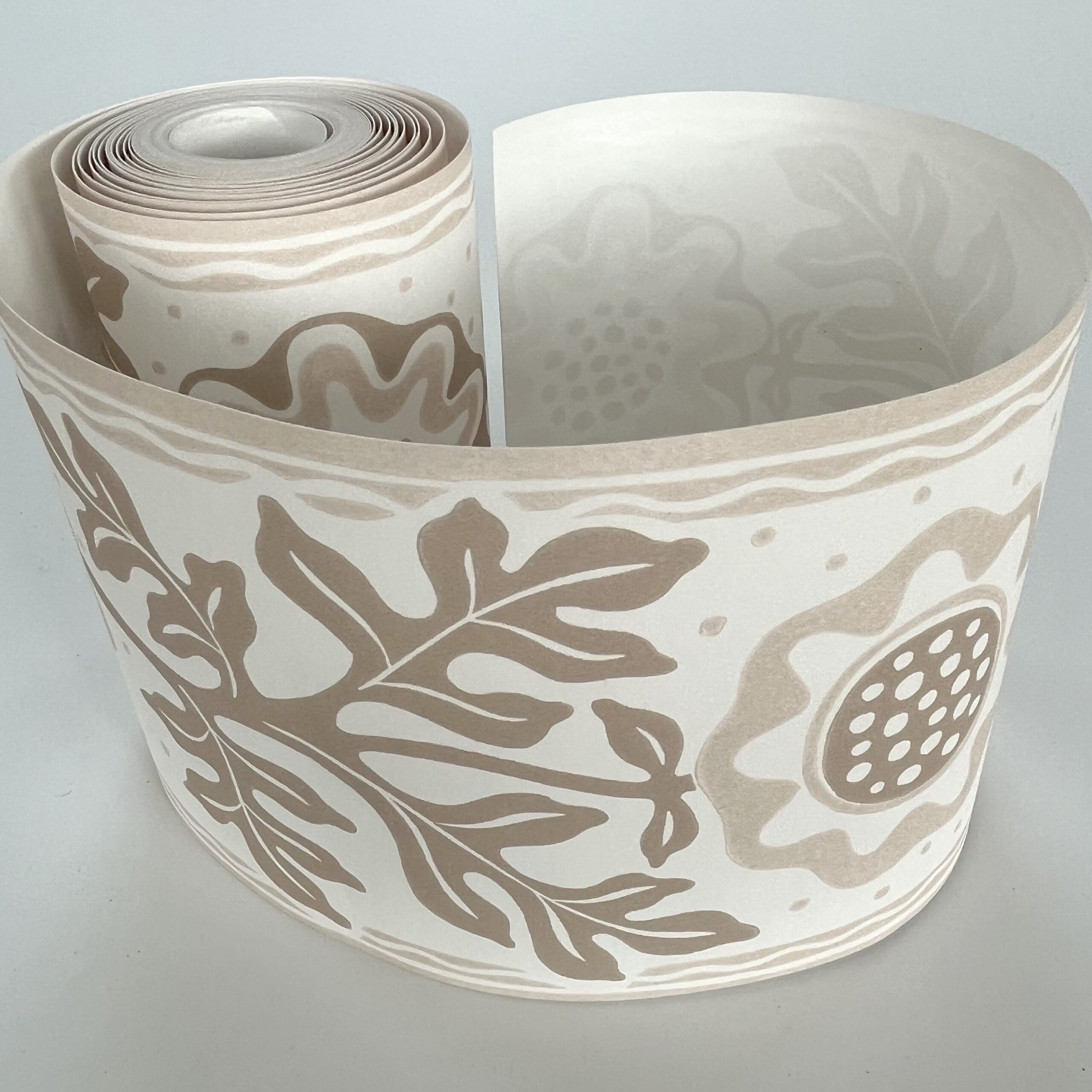 Sunflower Border | Putty | Fiona Howard